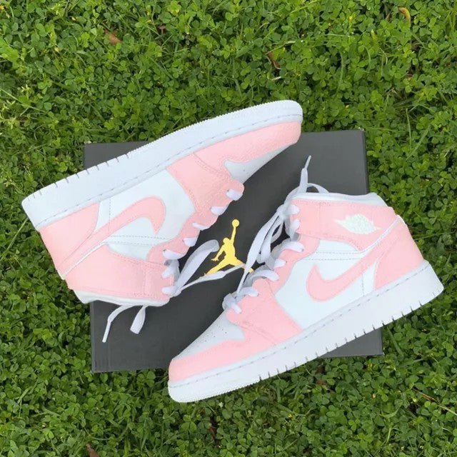 Design Your Own Air Jordan 1 - Custom Sneakers Hand Painted Shoes ...